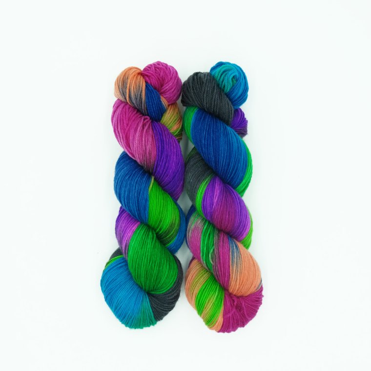 Handgefärbte Wolle und mehr | Farbularasa | Handgefärbte Wolle und mehr
